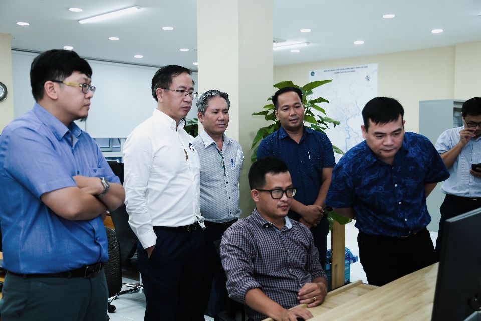 CÔNG TY TNHH MTV THOÁT NƯỚC HÀ NỘI ĐẾN THĂM